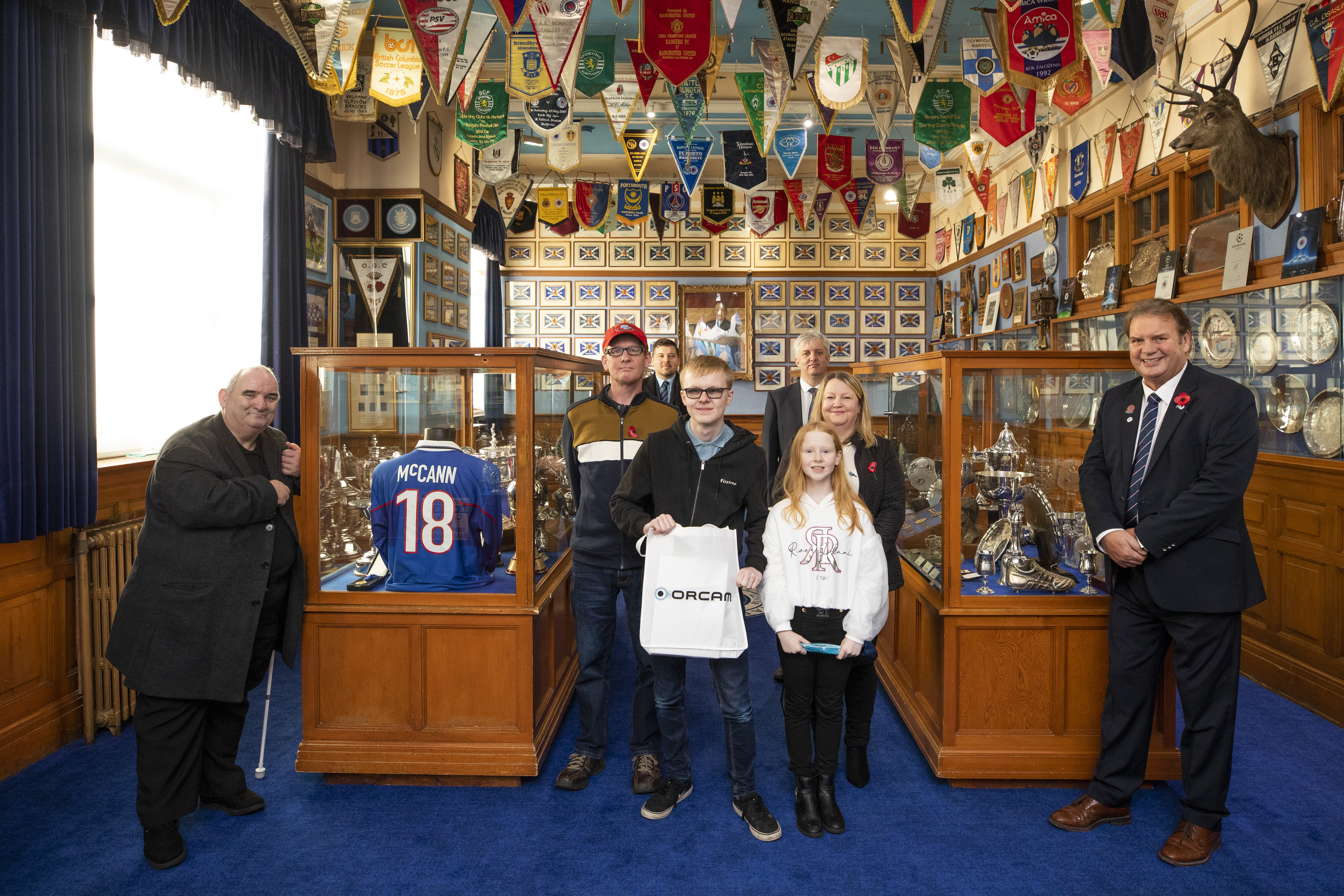 Gers Present Revolutionary Reading Device To Fan | Rangers Football Club