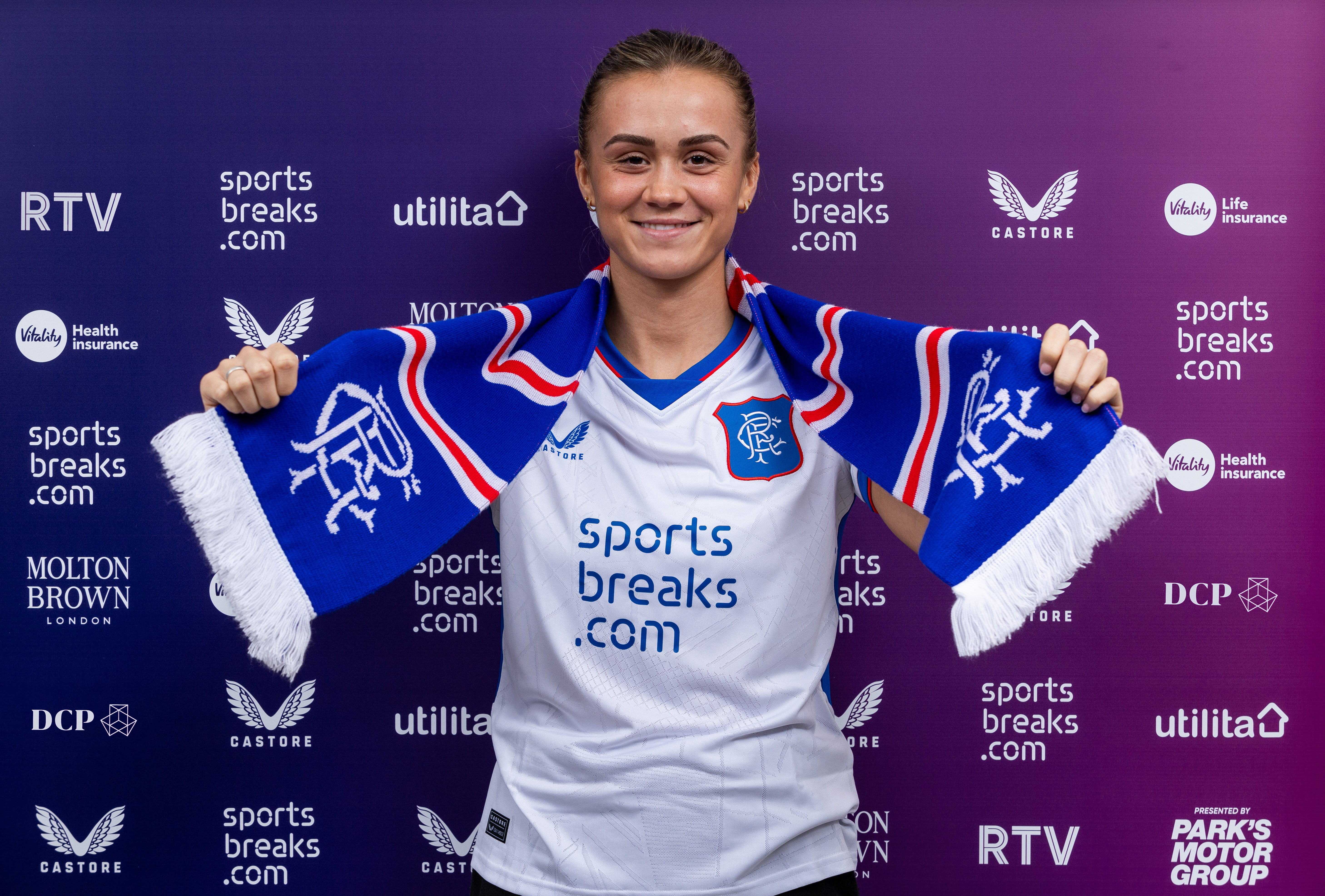 Rangers Sign Leah Eddie From Hibernian | Rangers Football Club