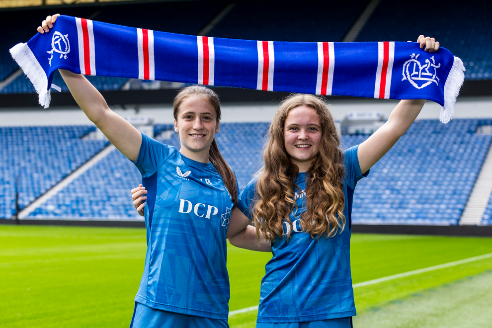 Berry and McAulay Sign Professional Contracts | Rangers Football Club