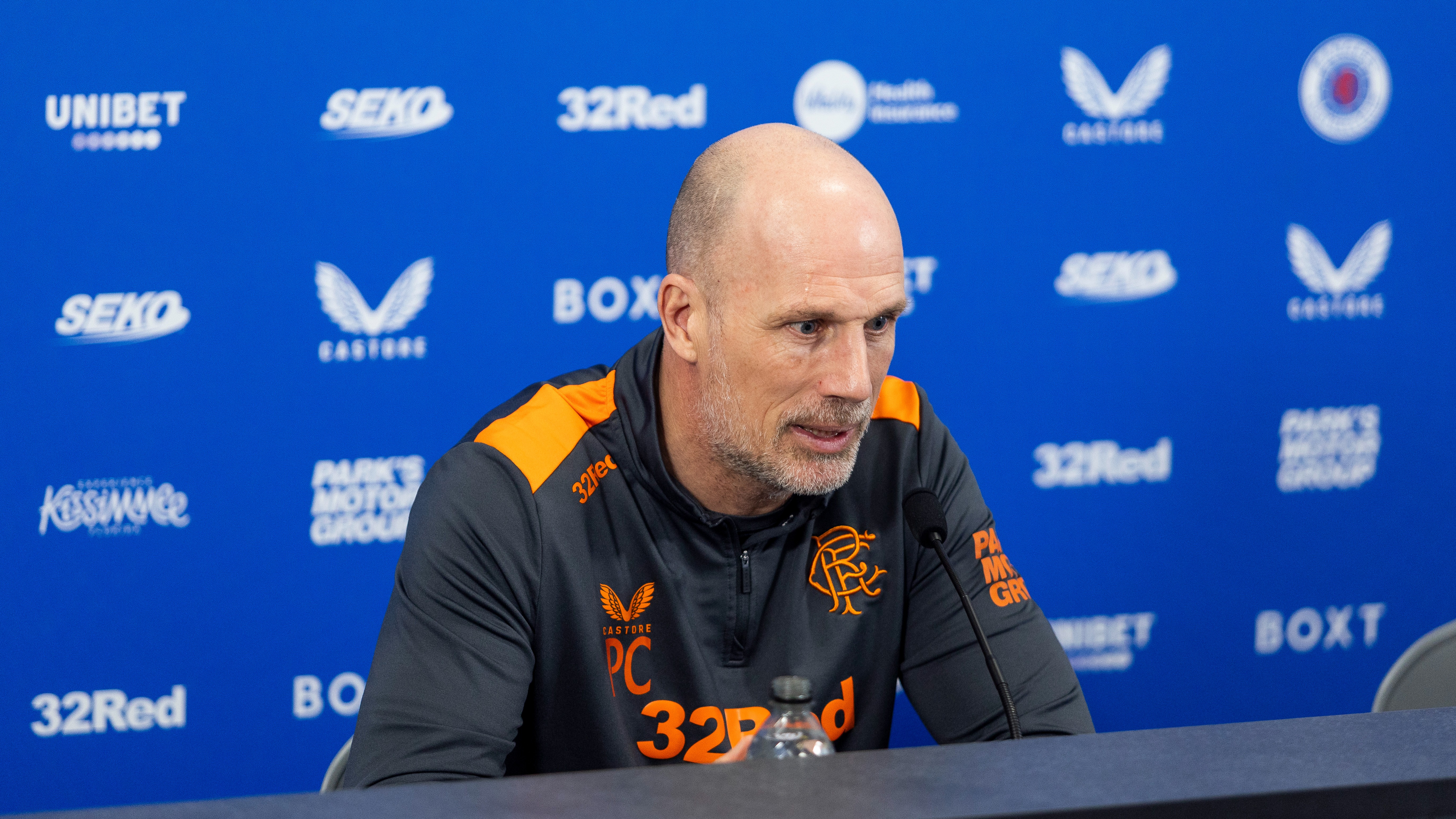 Clement: It's Crucial Not To Be Naive | Rangers Football Club