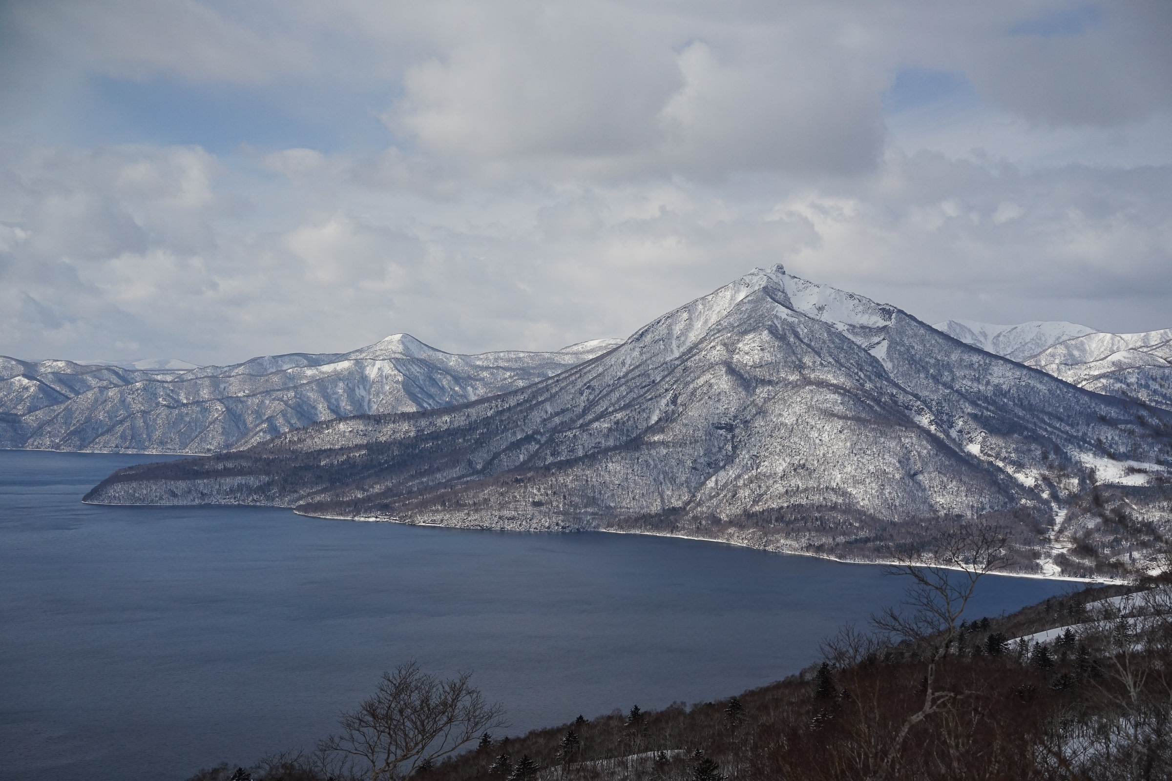 Shikotsu–Toya 6 Day Winter Hiking Tour - Adventure Hokkaido