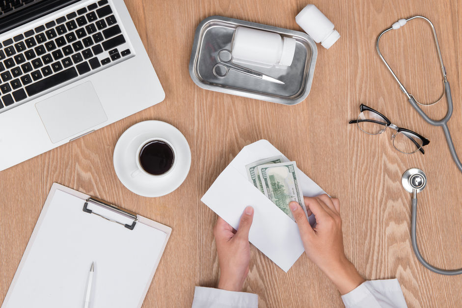 How to Negotiate Salary Increases In Healthcare | AchieveCE