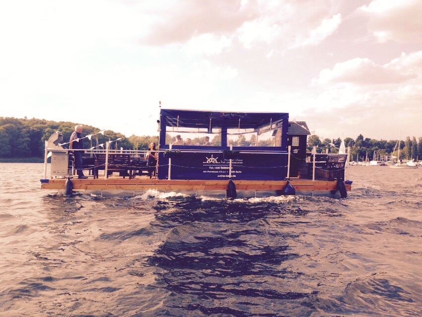 Rent a party raft for 30 people and drive yourself | Raft rental