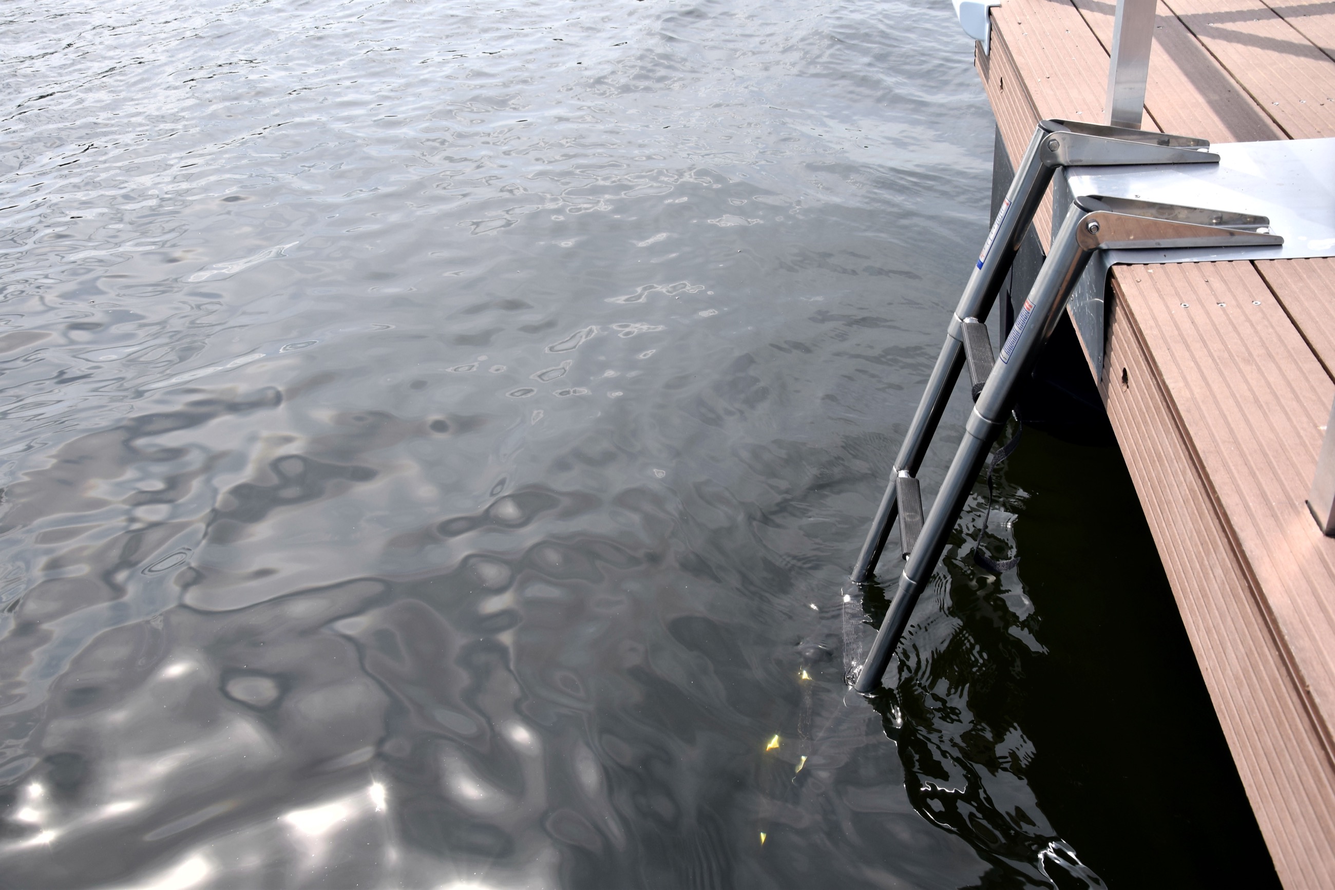 Barbecue Raft Berlin | Raft Rental Spandau