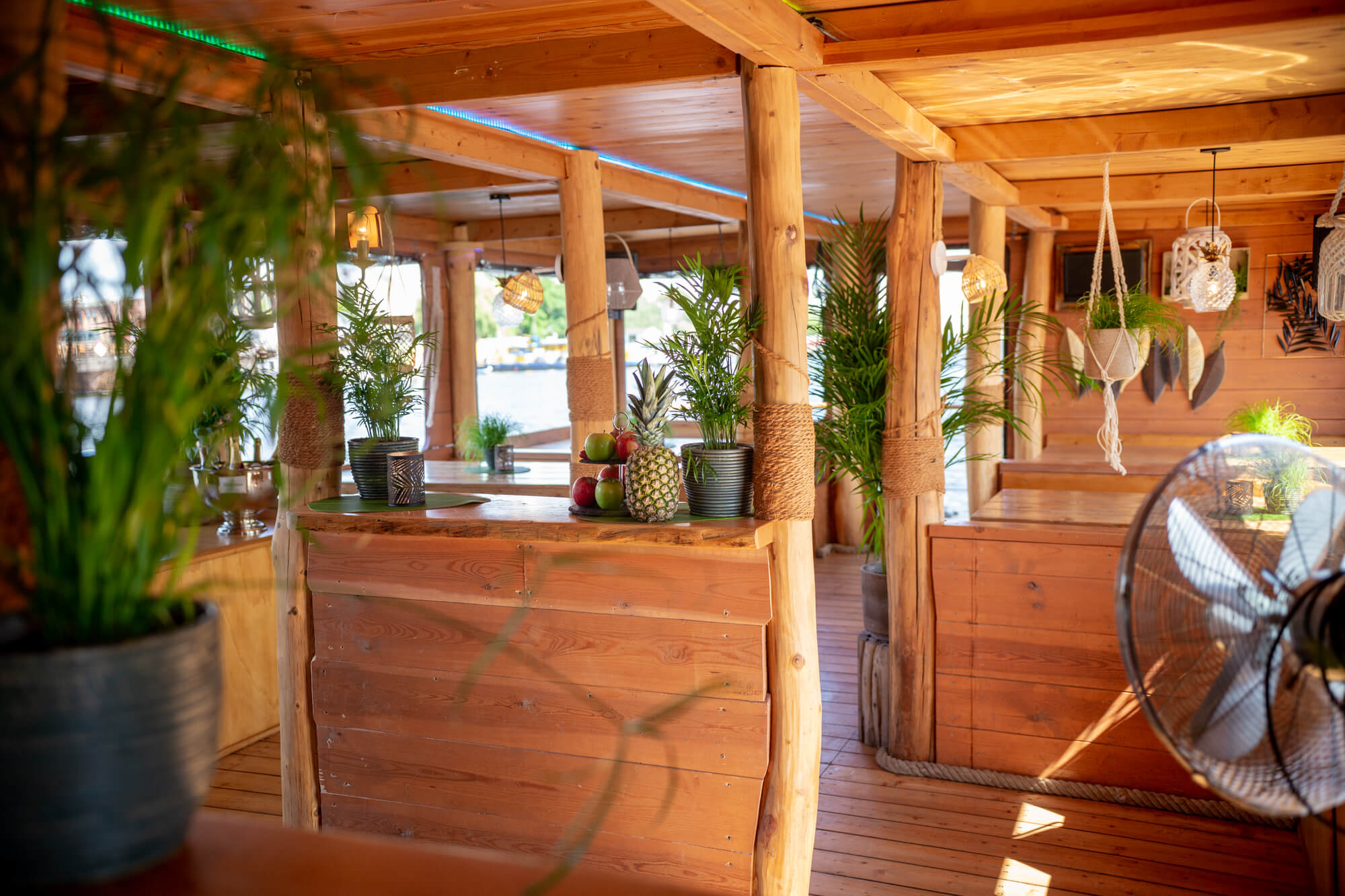 Party ship Capital Raft II | Berlin boat rental