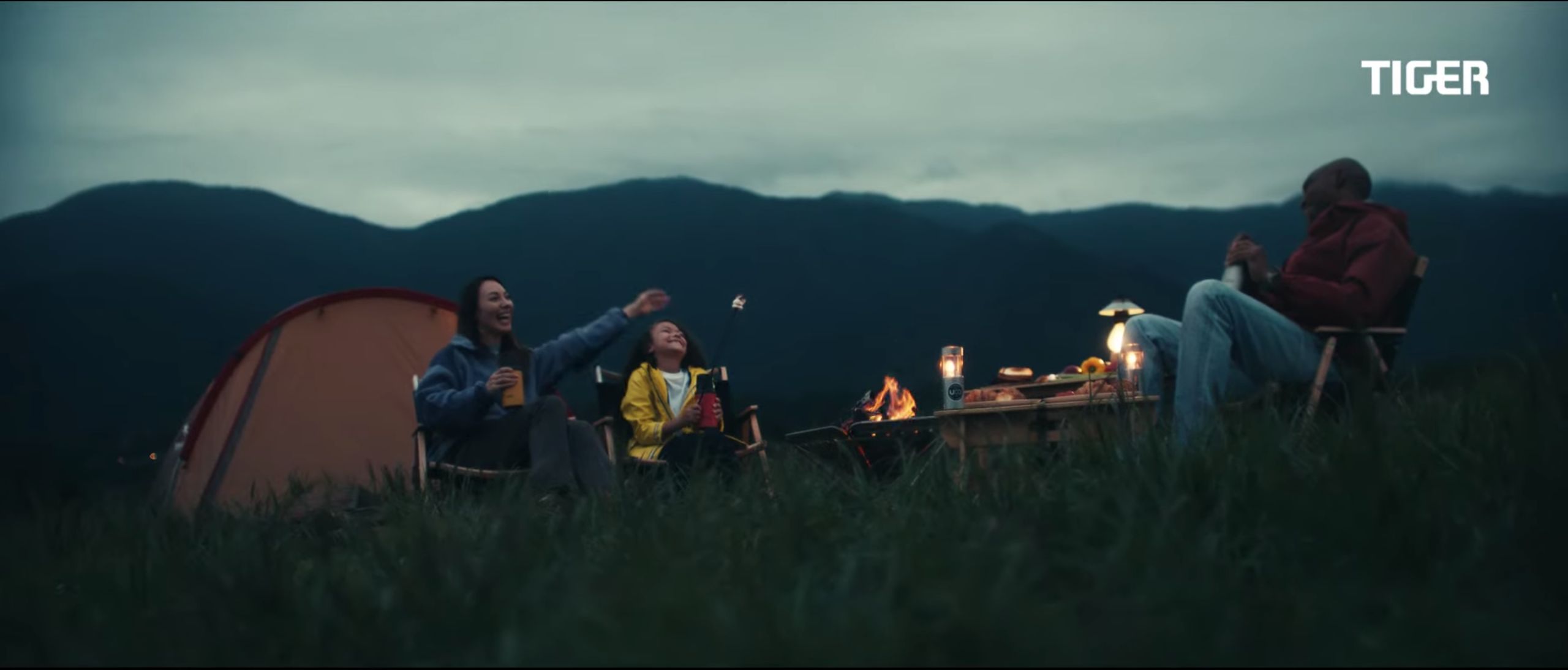 タイガー魔法瓶｜CM「タイガーボトル 4つの約束」篇 | invisi