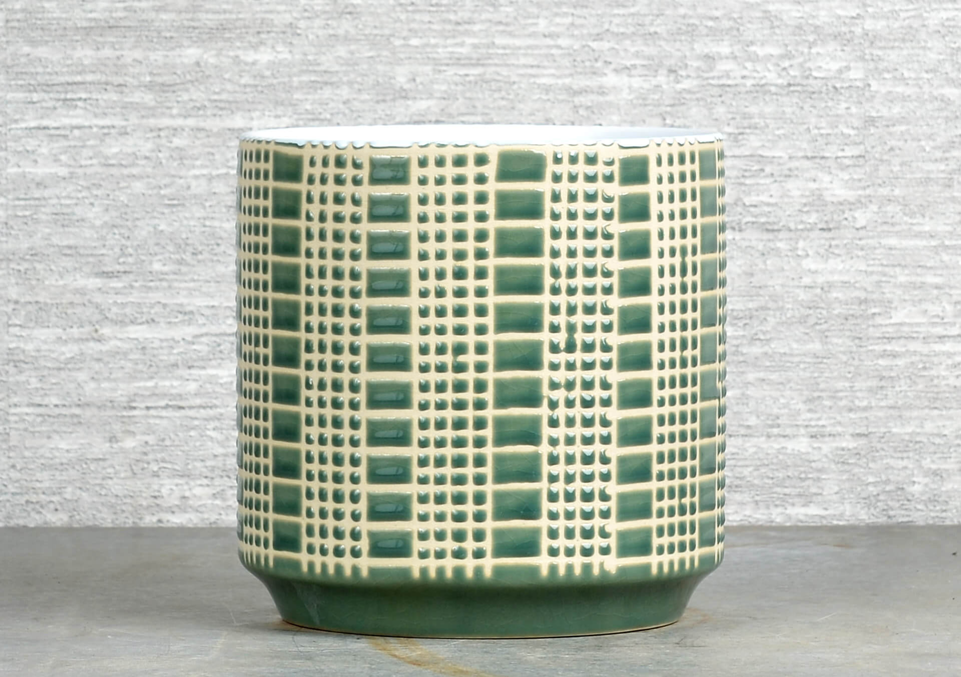 Indoor Decorative Pots and Planters for Sale in Minnesota at Bachman's