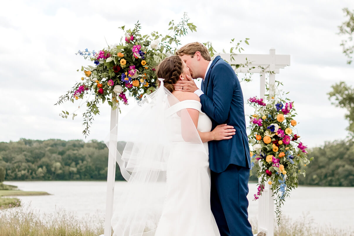 Browse Our Wedding Photo Gallery | Bachman's Minnesota