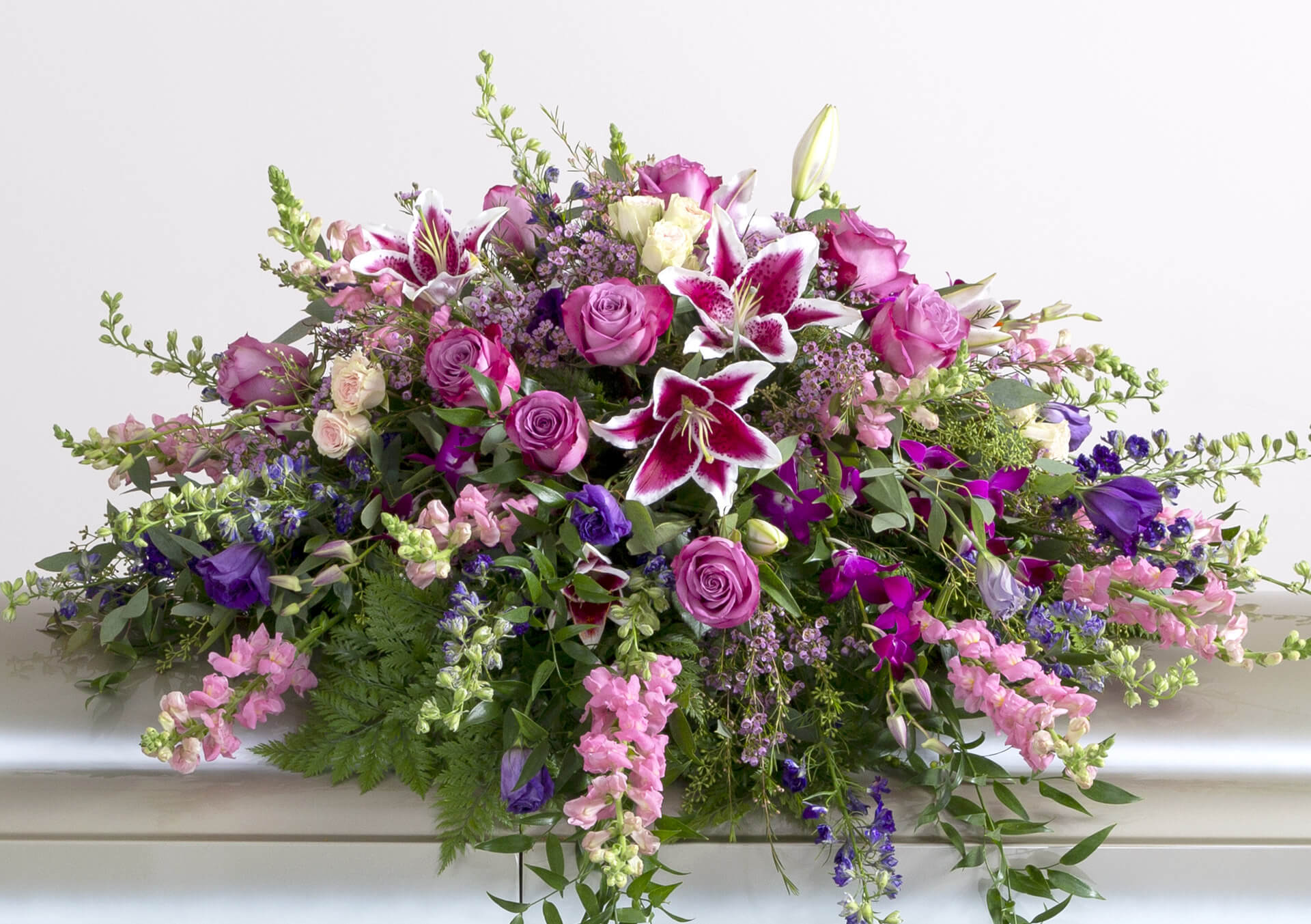 Send Minneapolis Funeral Flowers, Sympathy & Memorial Gifts for ...