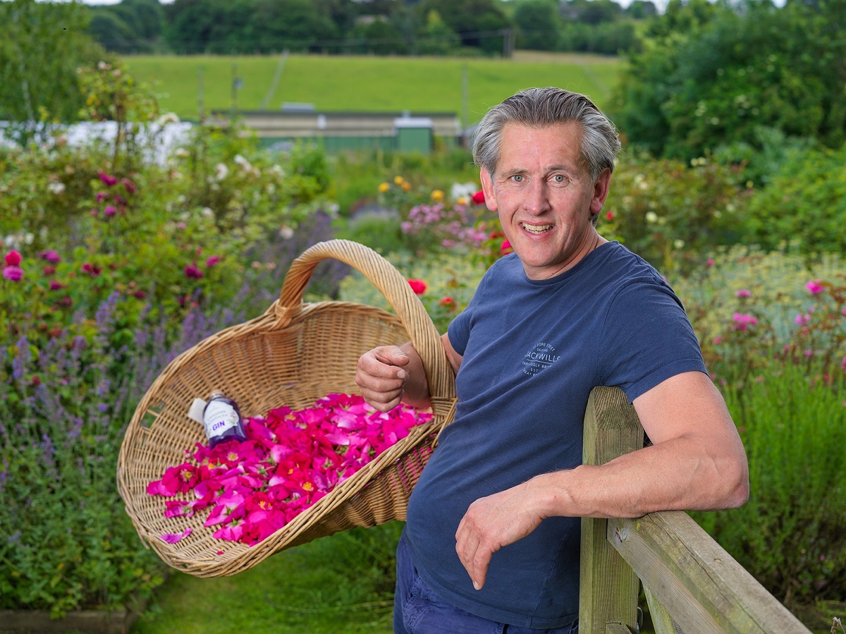 Hamish Martin, the botanist sharing his love for nature through pink ...