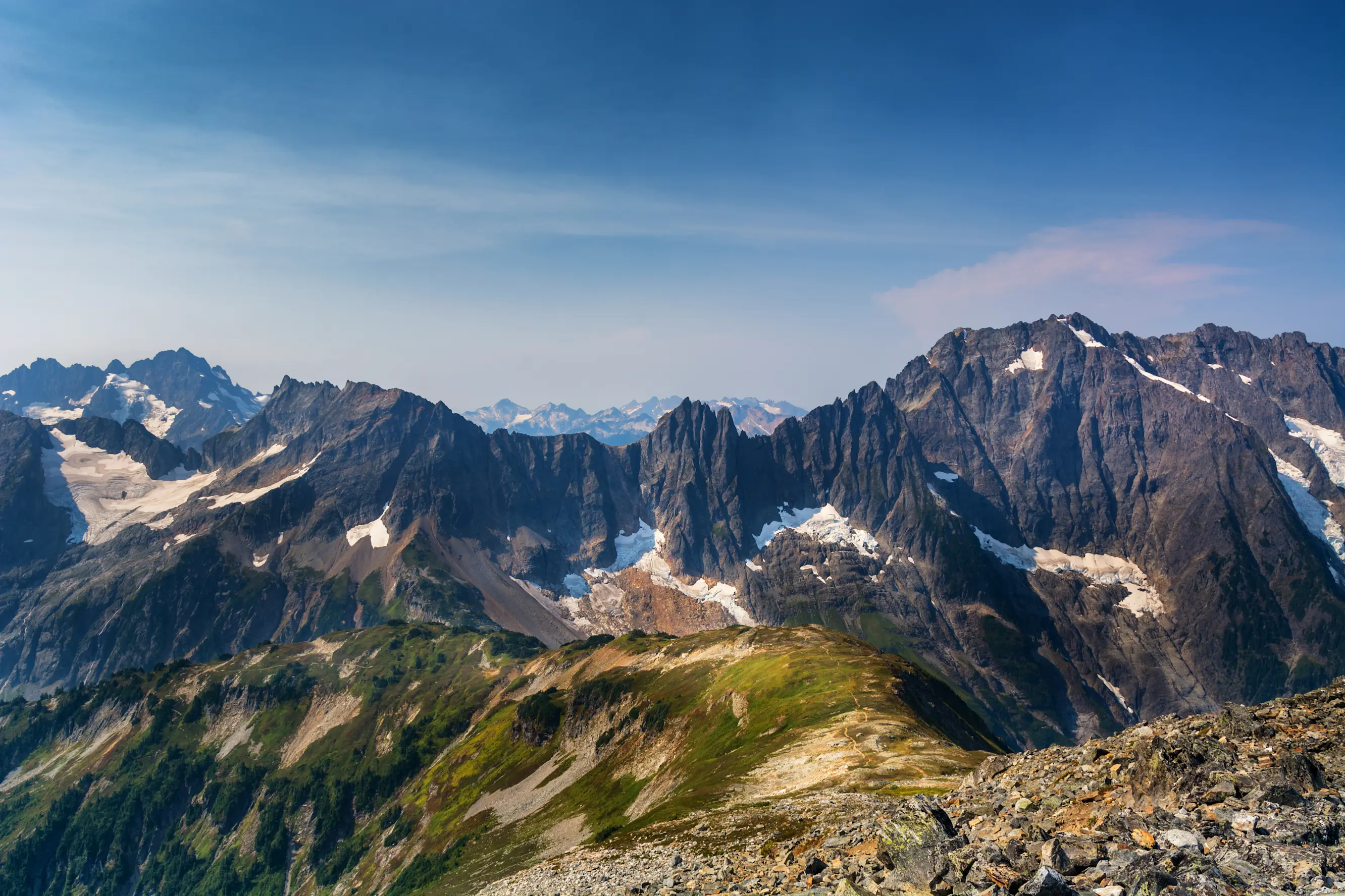 The Must-Hike Trails in North Cascades National Park - AdventureTriprrr
