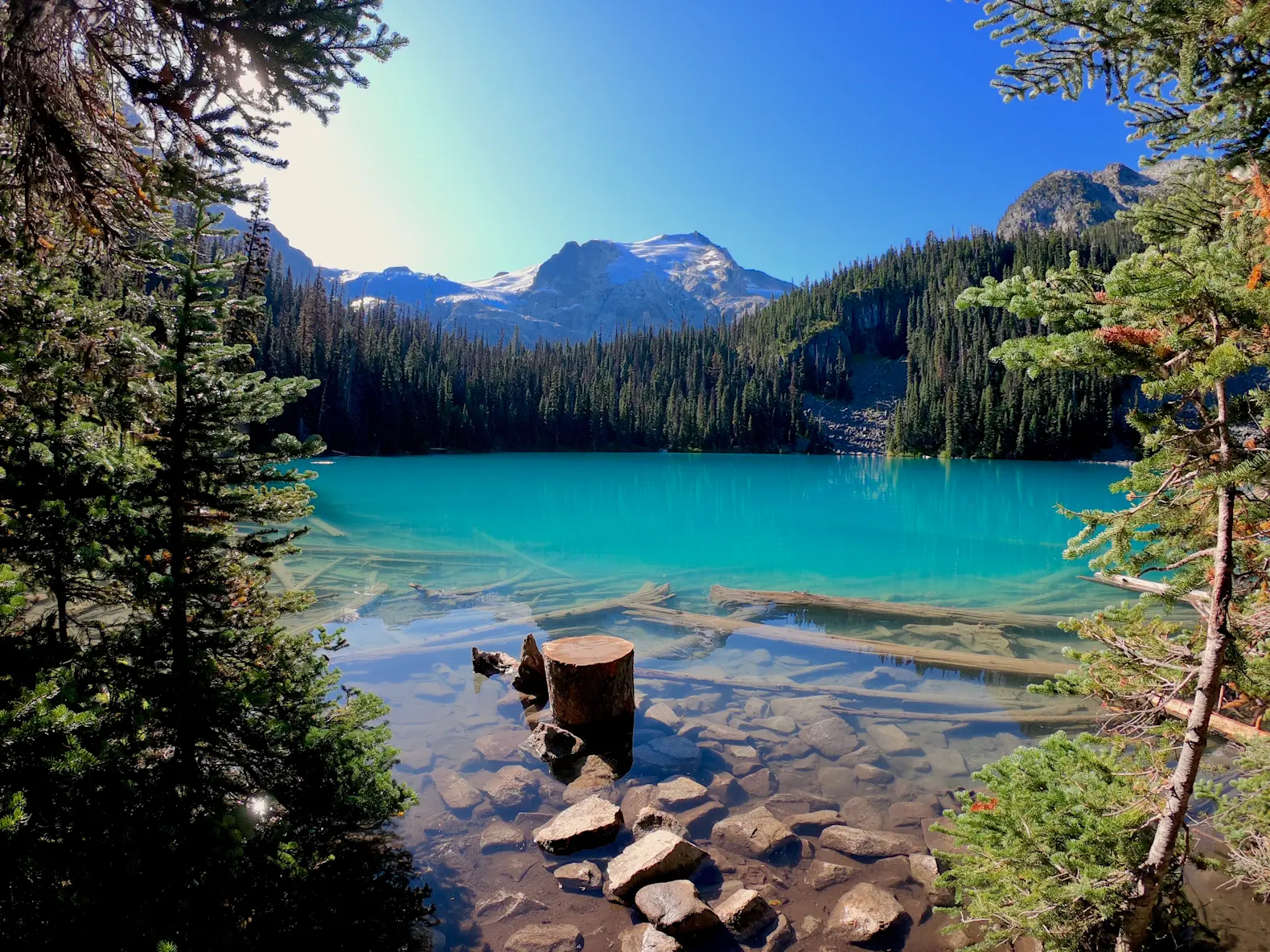 Best Pacific Northwest Alpine Lakes to Visit this Summer - AdventureTripr