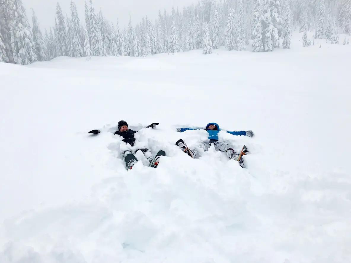 Our Favorite Snowshoe Hikes in Washington State - AdventureTripr