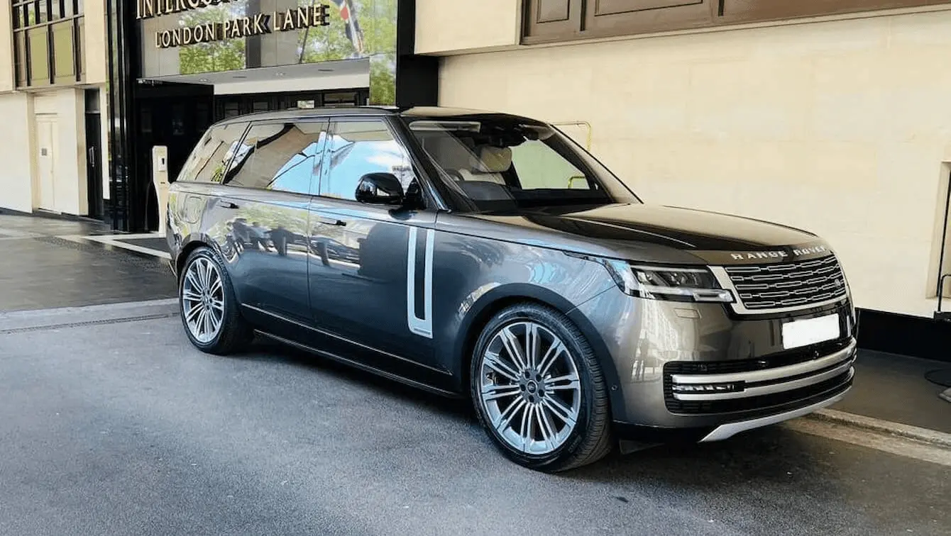 Range Rover Long Autobiography Chauffeur Service in London | London ...