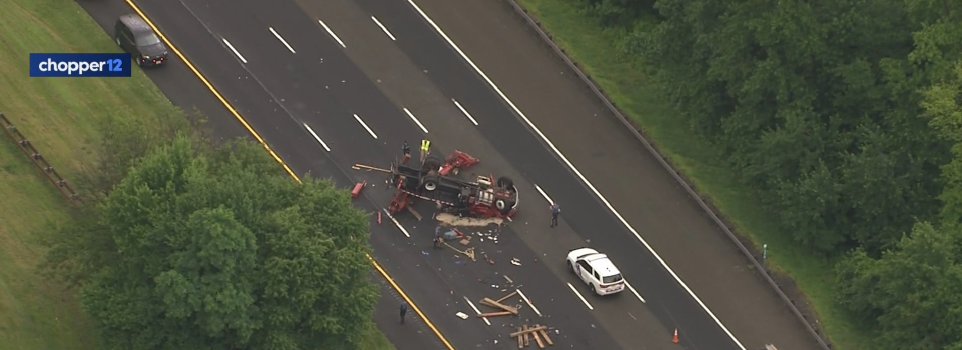 State police: 1 person killed when construction truck overturns on ...