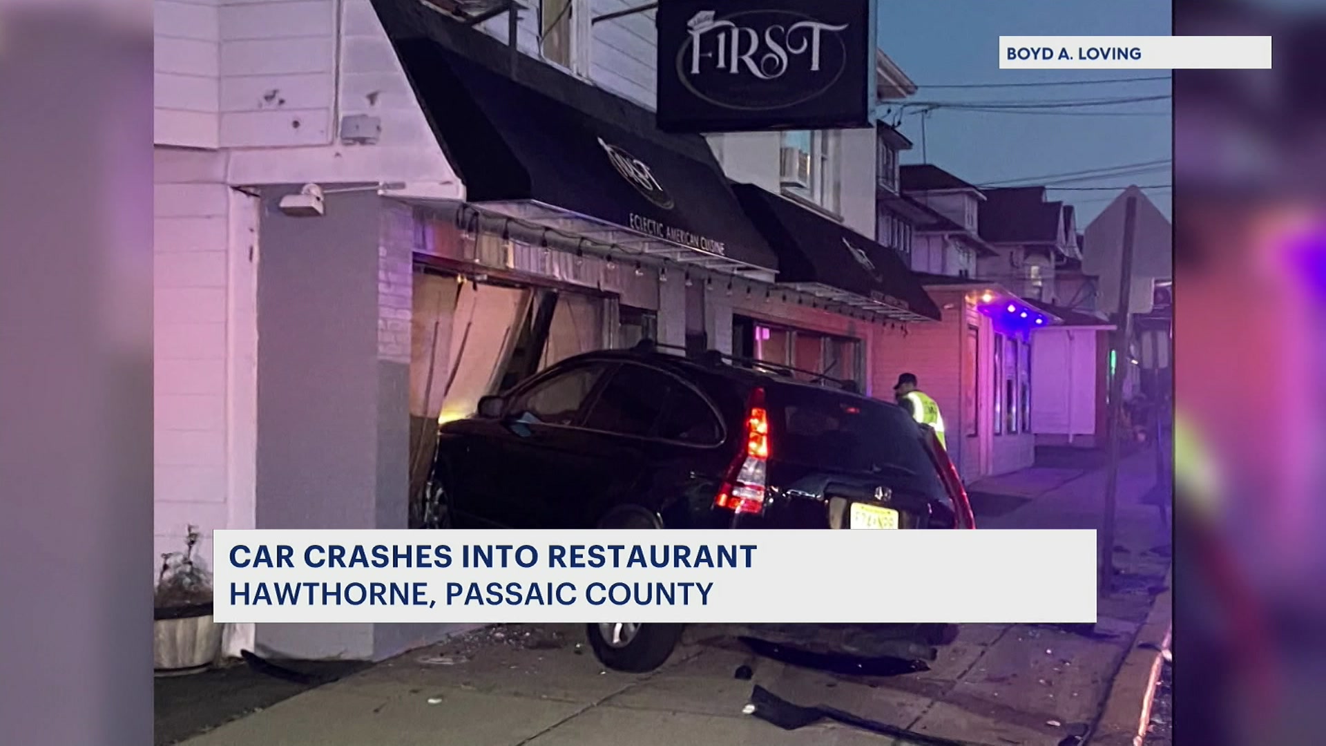 Police: 3 people injured when SUV crashes into restaurant