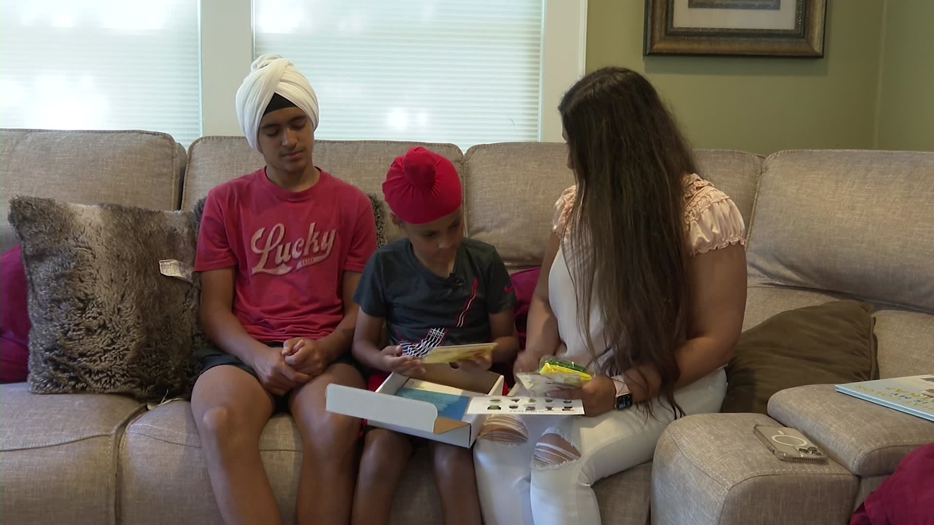 Toolkit helps educators learn about traditional Sikh Patka head covering