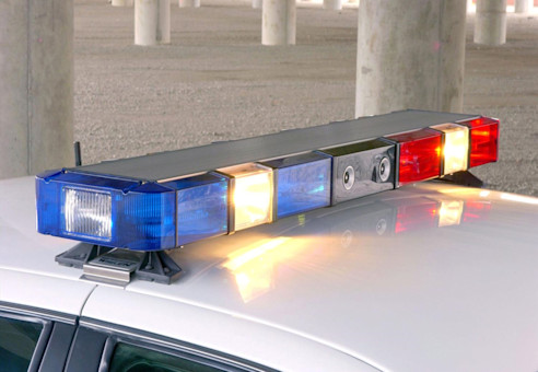 Police: Woman stabs man in neck after fight breaks out on Manhattan train