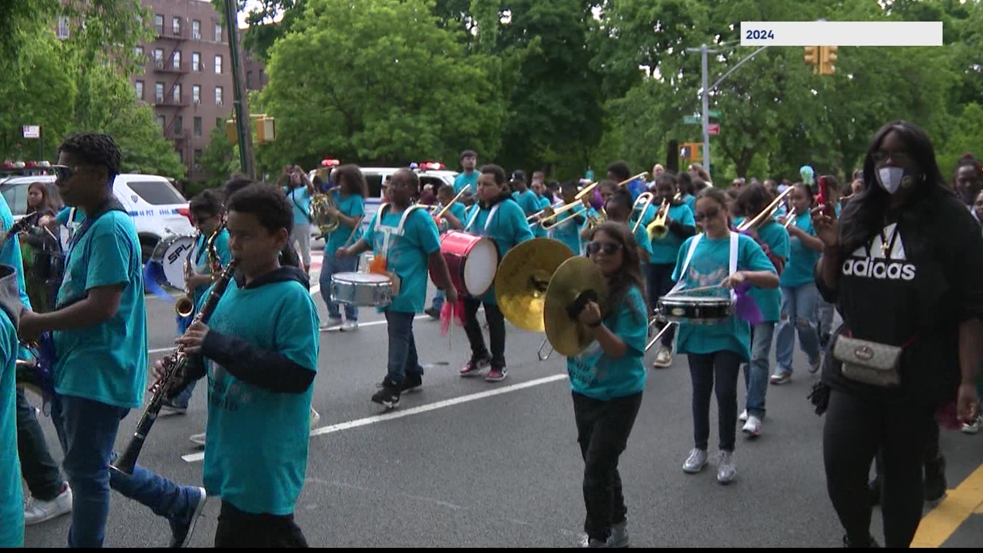 News 12 | Bronx | Bronx Week Parade Concert Food Festival To Wrap Up ...