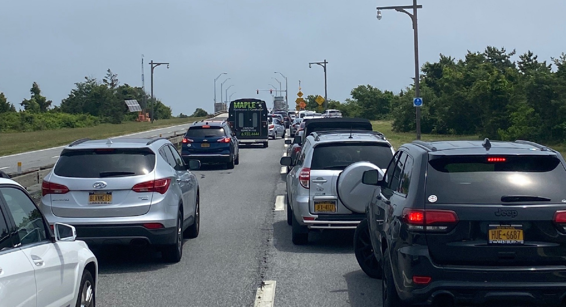 Drawbridge malfunction temporarily closed Loop Parkway