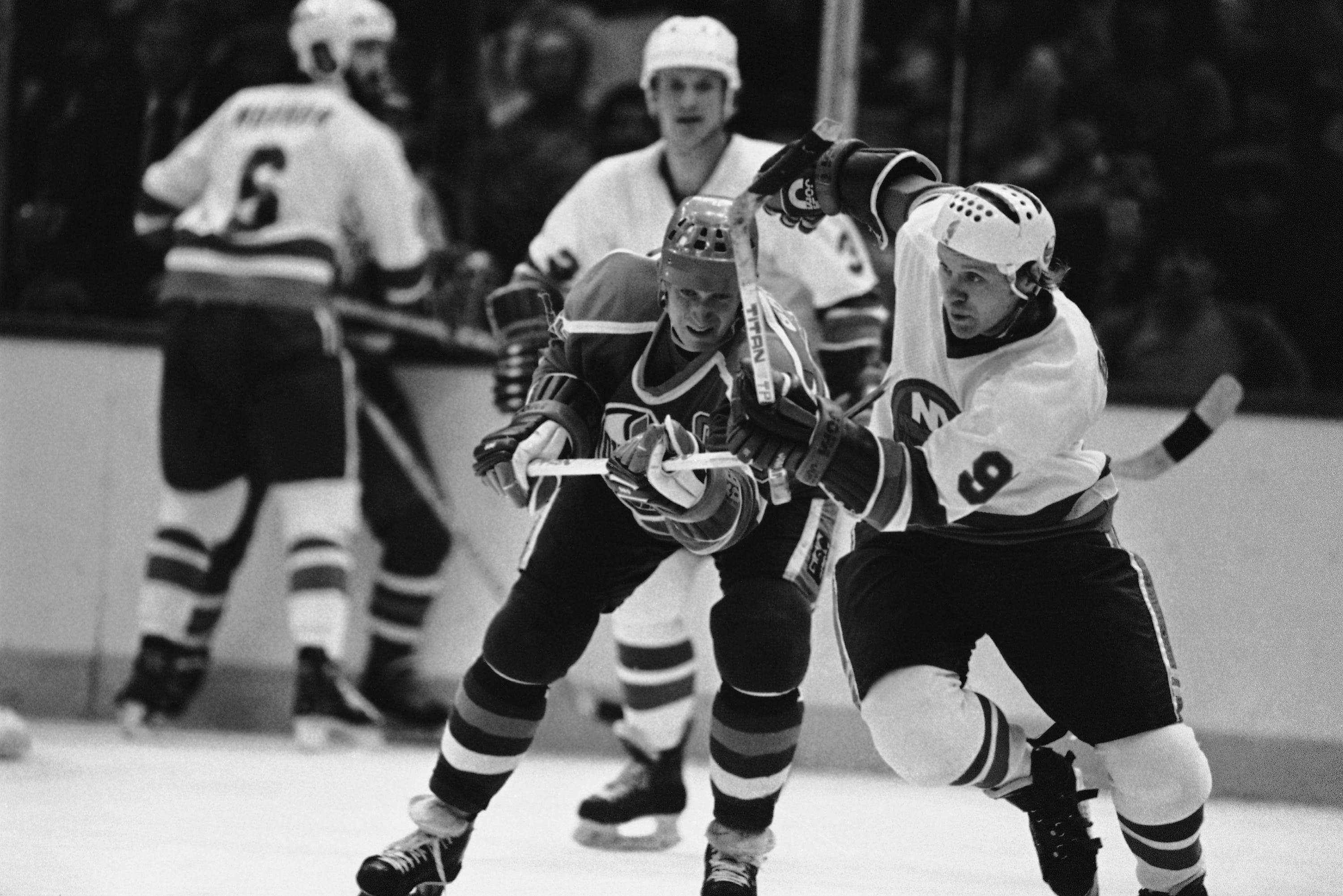 News 12 | Long Island | Islanders To Retire No 91 For Butch Goring No ...