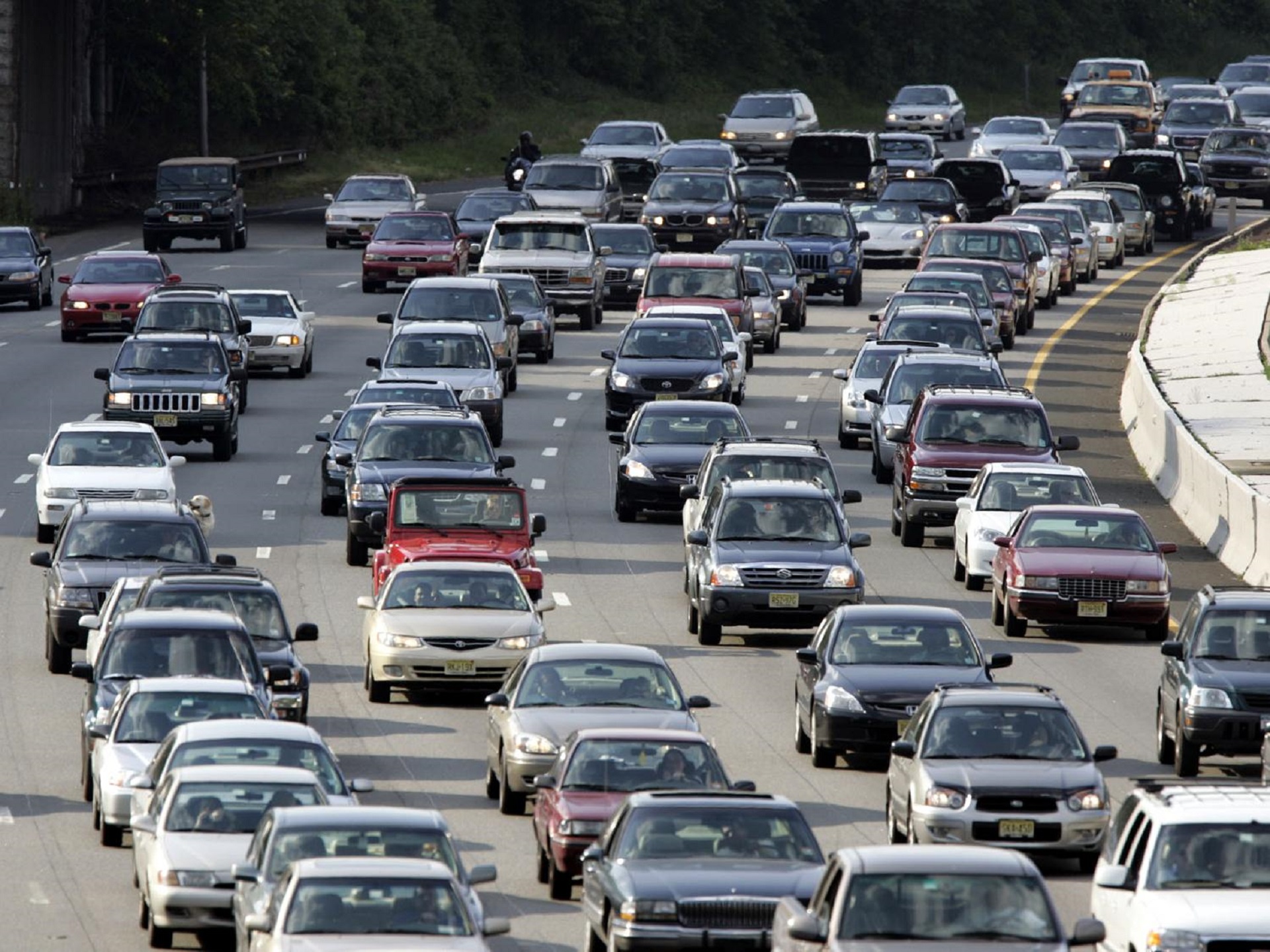 New Jersey State Police increase patrols for Labor Day weekend traffic