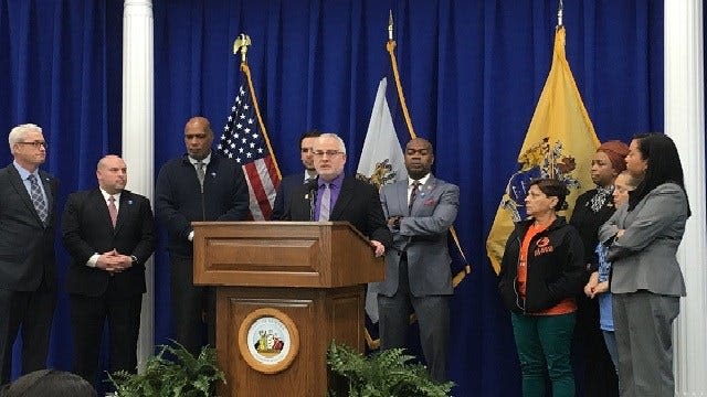Some NJ mayors call on state legislators to pass earned sick day laws