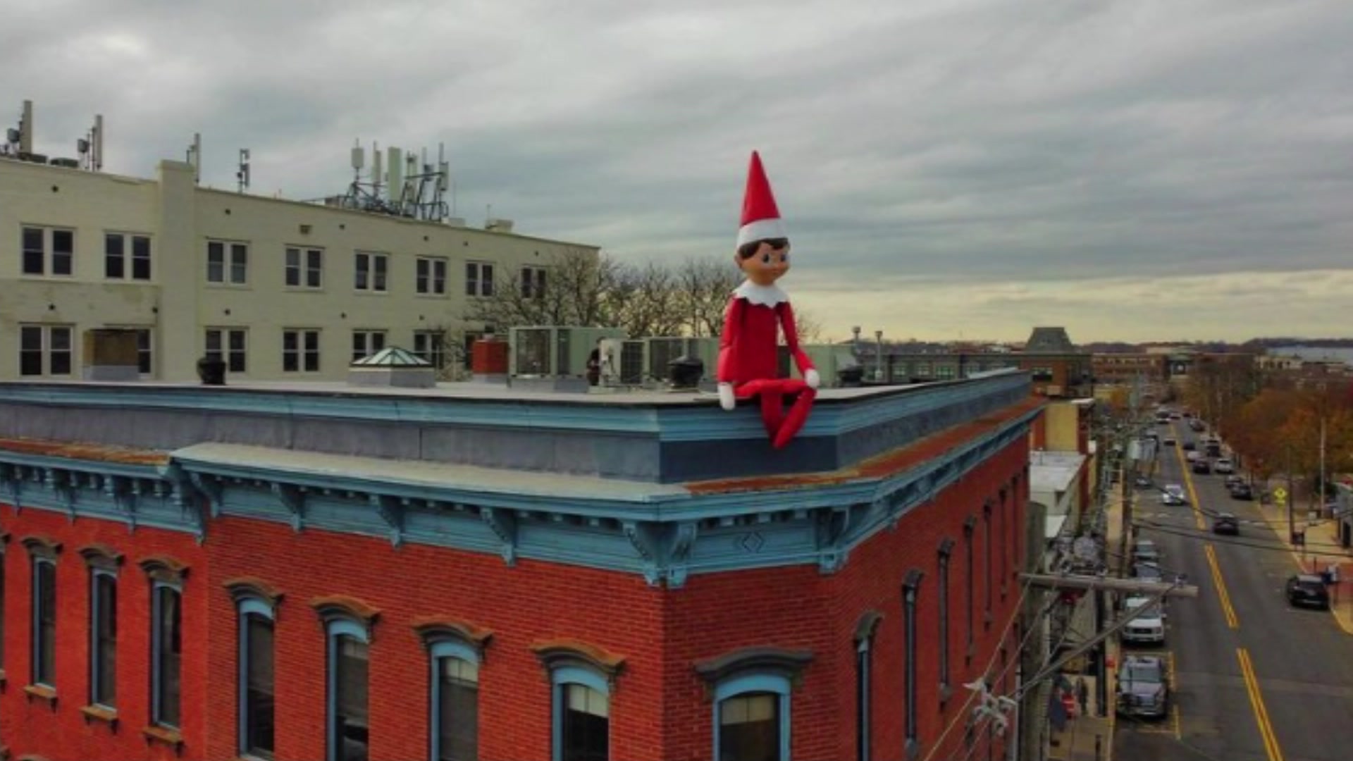 Jersey Proud: Giant 'Elf on the Shelf' popping across Garden State ...
