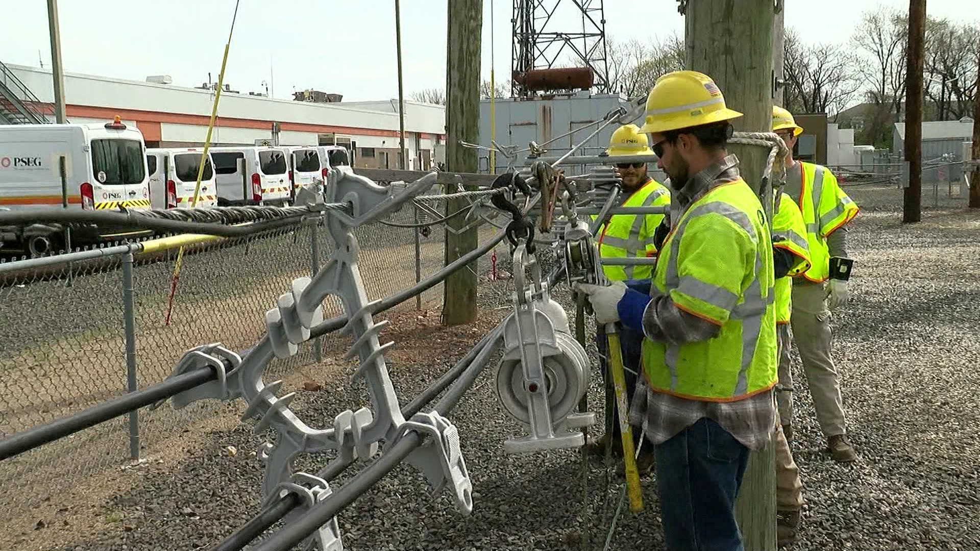 Keeping the lights on: Inside PSE&G line worker training