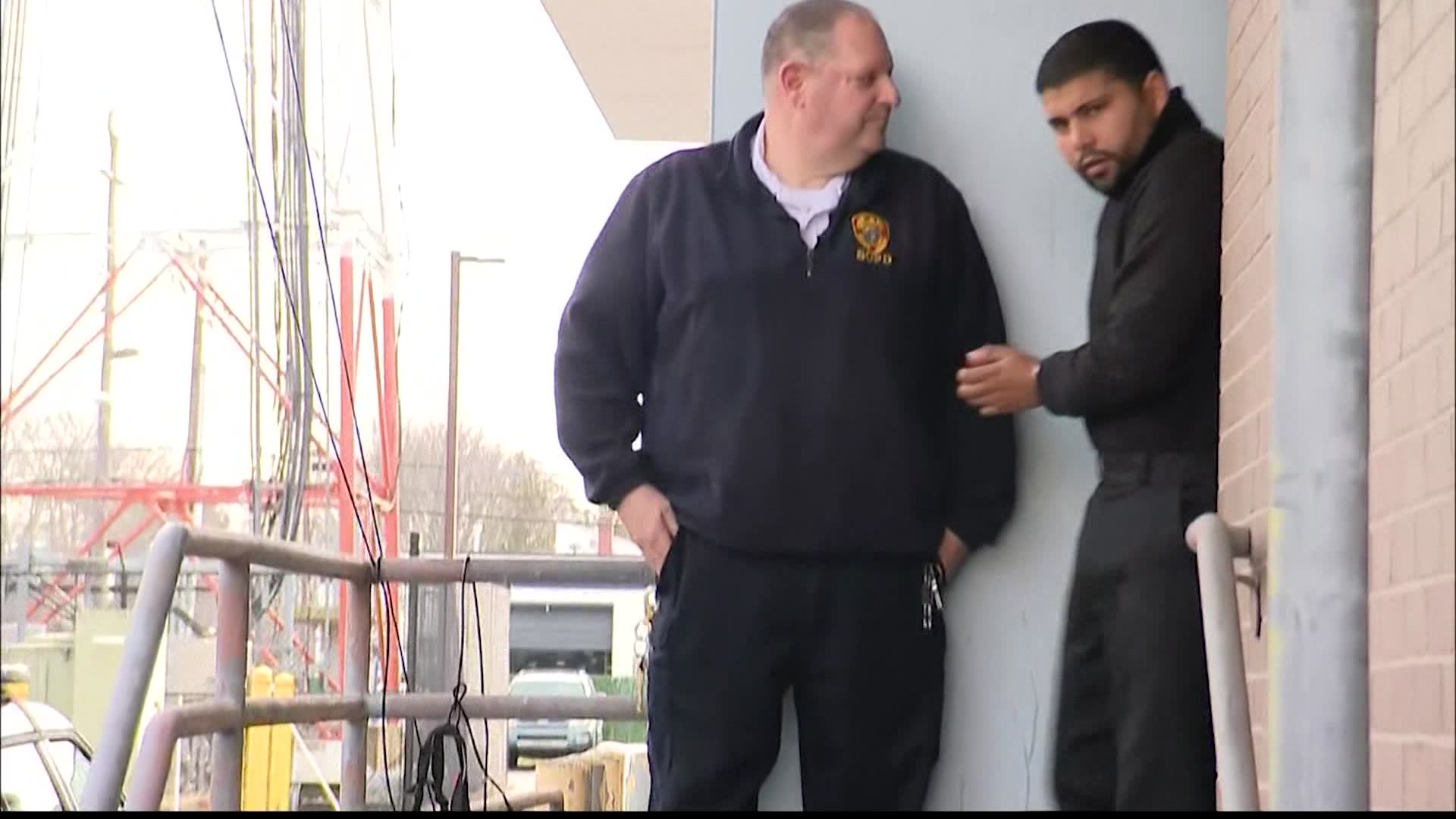 Police Mall Security Guard Arrested For Forcing Shopper To Perform Sex