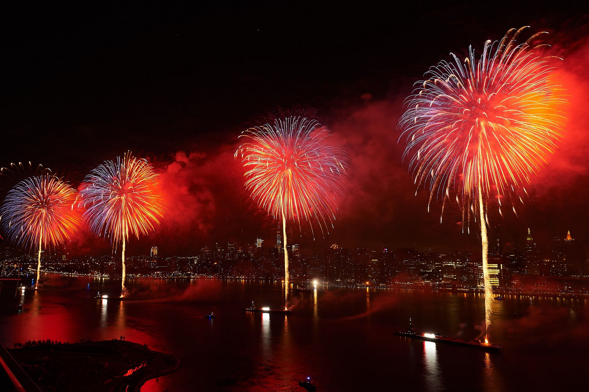 Guide: Fireworks in New Jersey