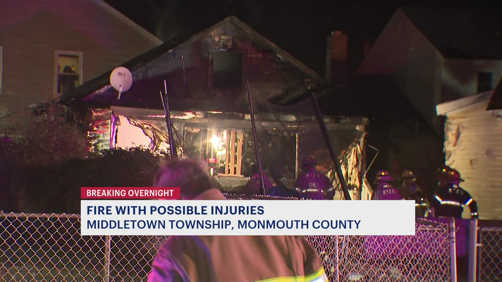 2 girls hailed as heroes after saving 6 others from Middletown fire