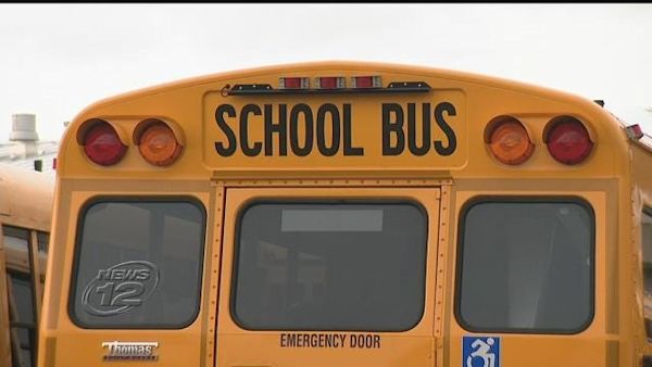 Parents: District's new school bus drop-off plan leaves kids to fend ...