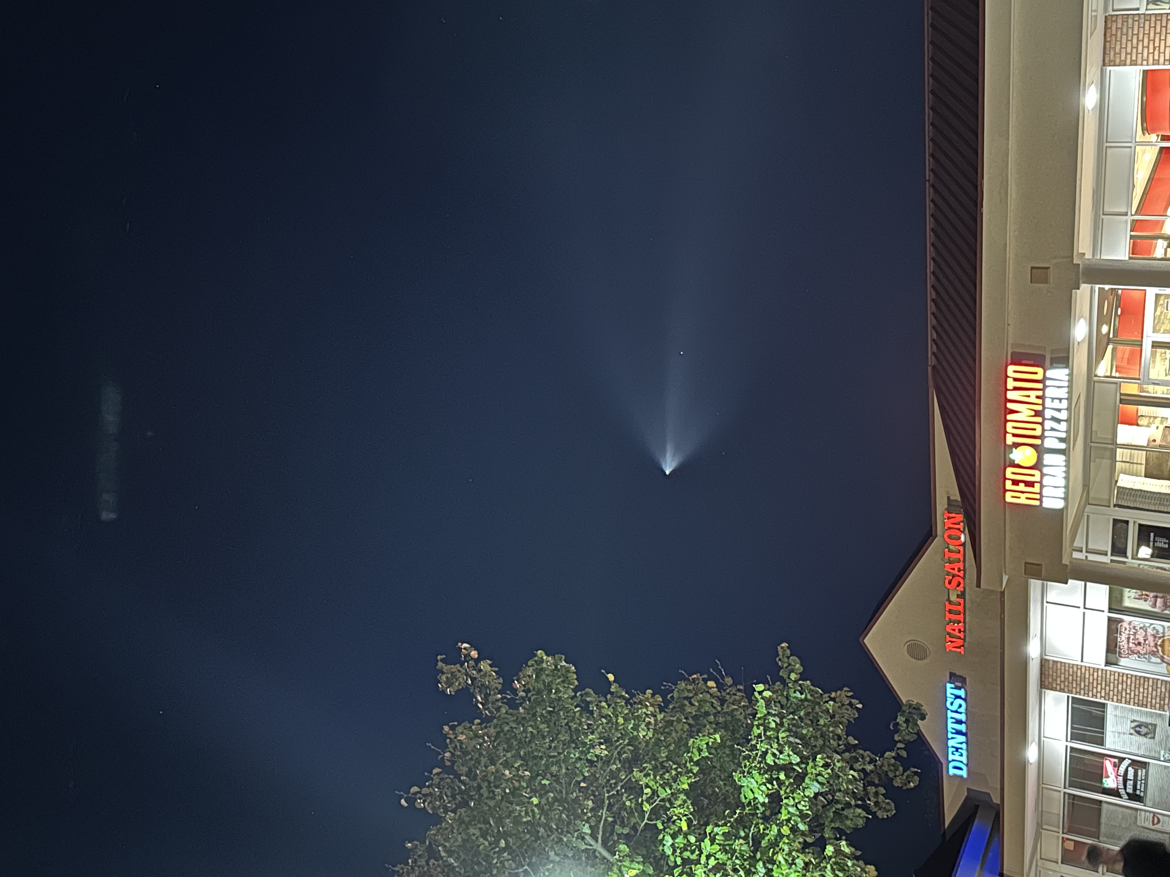 Space X Falcon 9 rocket's vapor trail seen over New Jersey skies