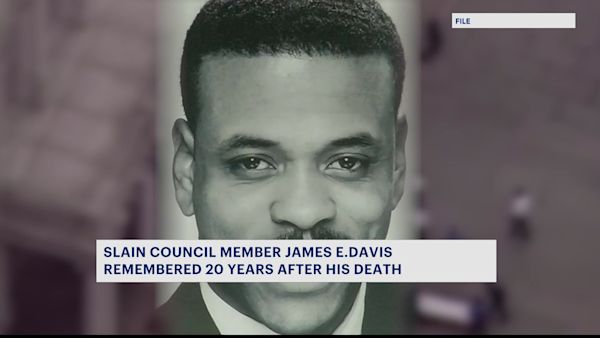 Colleagues, officials remember Councilmember James E. Davis nearly 20 ...
