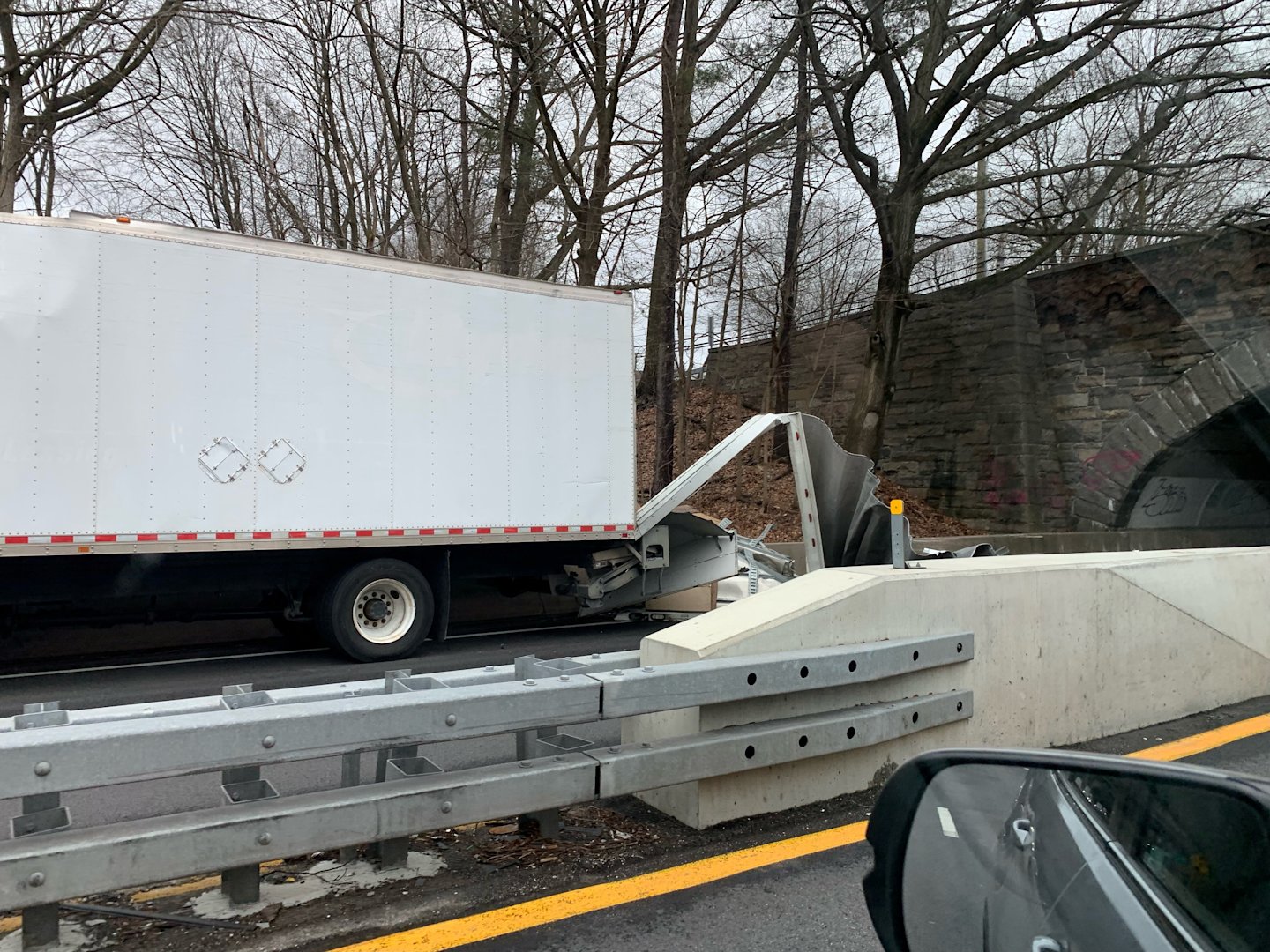 Saw Mill River Parkway reopens following truck overpass strike in ...