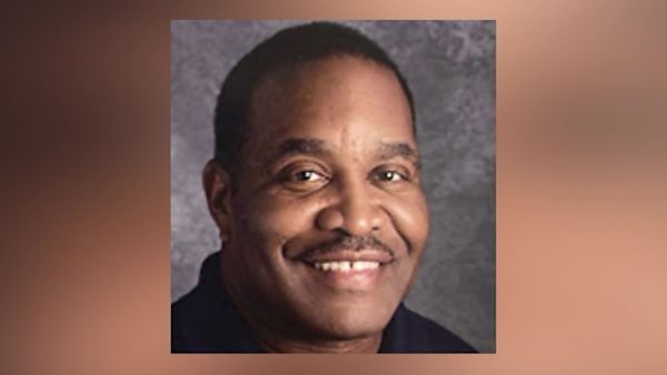 ‘One of a kind.’ Veteran Bridgeport police officer Roger Reid ...