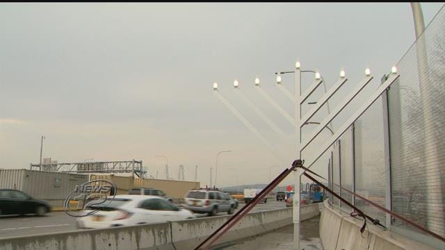 Menorahs lighting up Mario Cuomo Bridge for Hanukkah