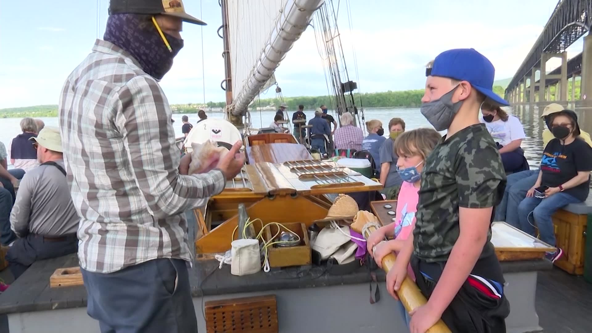 Sloop Clearwater sets sail with passengers for 1st time since before ...
