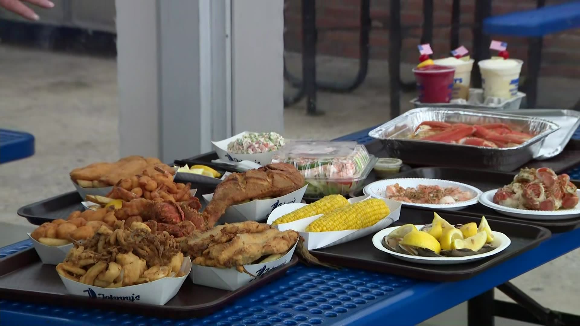 Best of The Bronx: Johnny's Reef on City Island bringing delicious ...