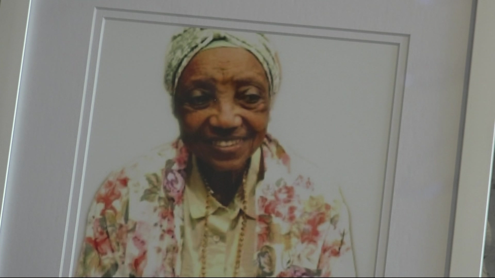 Plaque dedication held in Brooklyn for regular McDonald’s customer