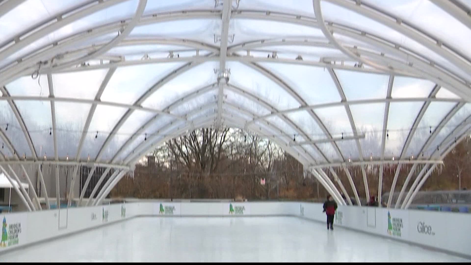 Winter wonderland skating rink now at rooftop of Brooklyn Children’s Museum