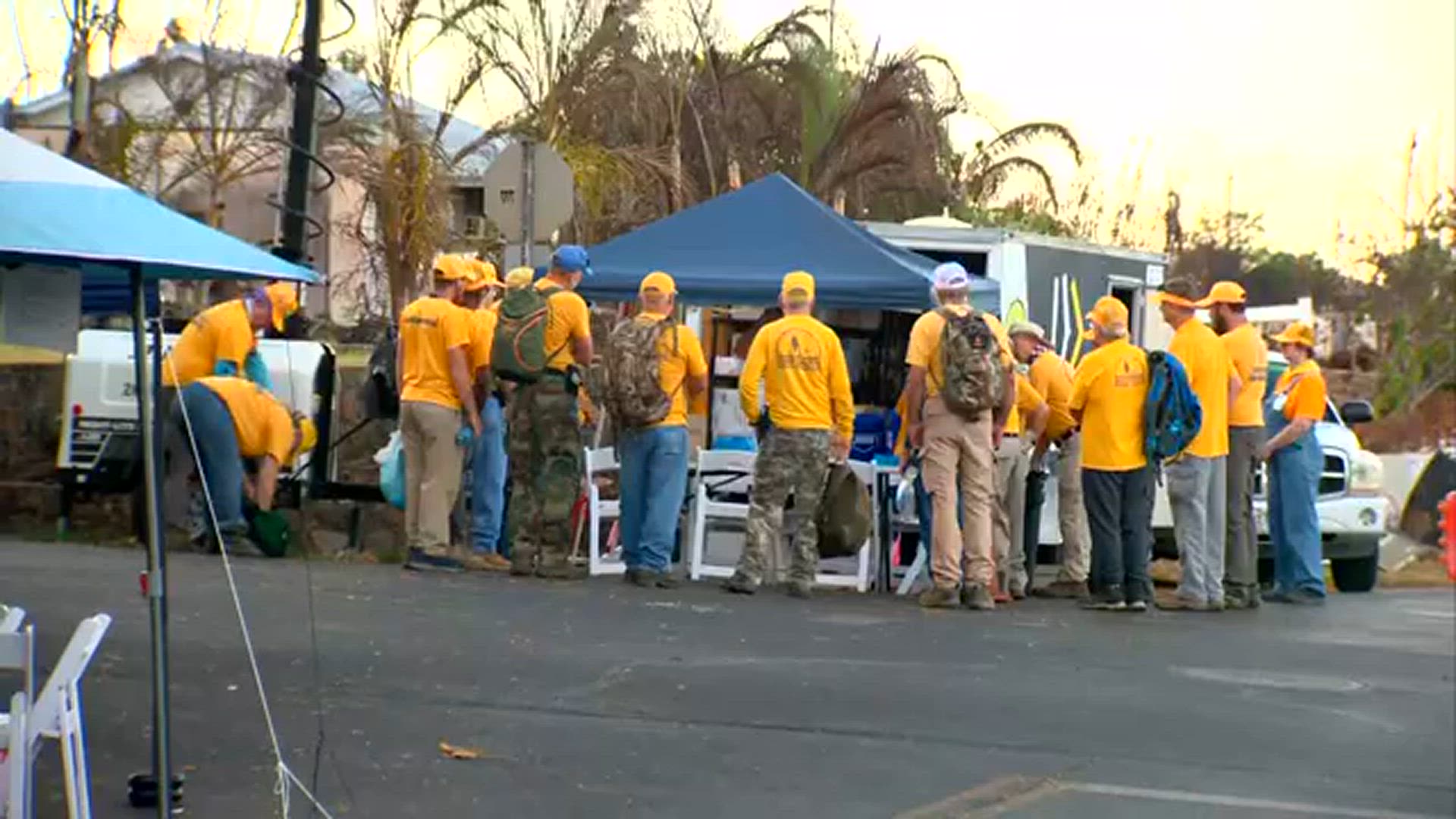 A small group of Lahaina residents returns to homes destroyed by deadly ...