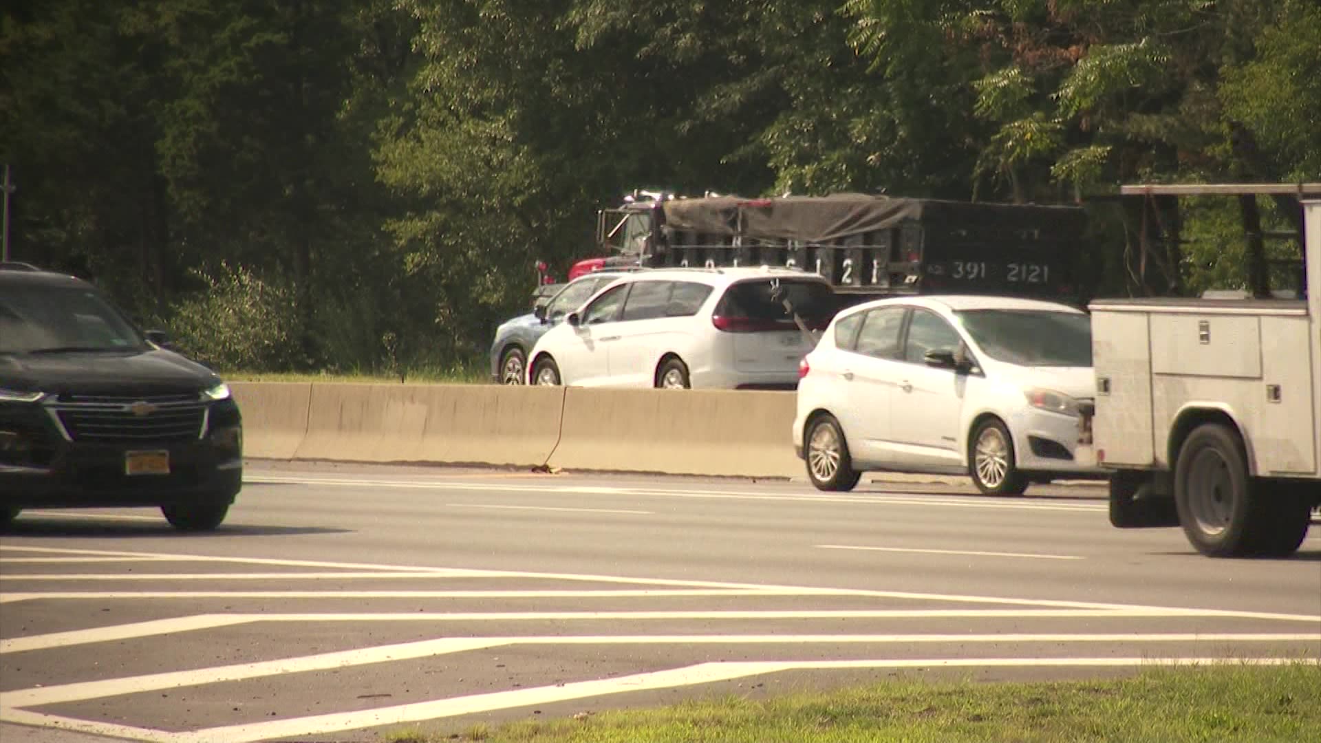 Long Islanders expected to pack the roads for Labor Day weekend Long Islanders expected to pack the roads for Labor Day weekend