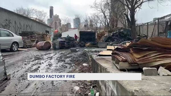 Fire erupts at DUMBO factory