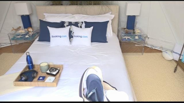 Life-size sandcastle opens at Luna Park