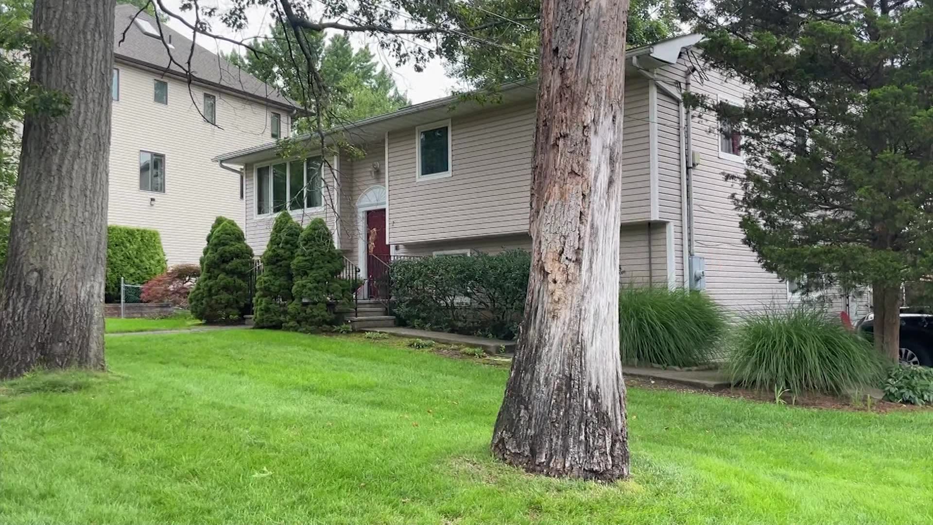 Sources: Woman stabbed in the stomach in Spring Valley, suspect in custody