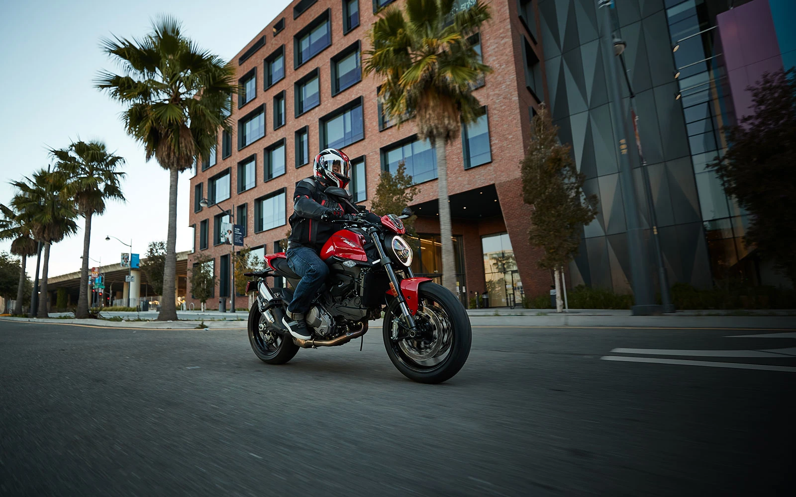 Ducati: Moto, MotoGP & Superbike