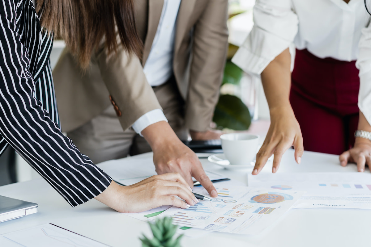 RAID Project Management Guide: How to Use a RAID Log - 2022 - MasterClass