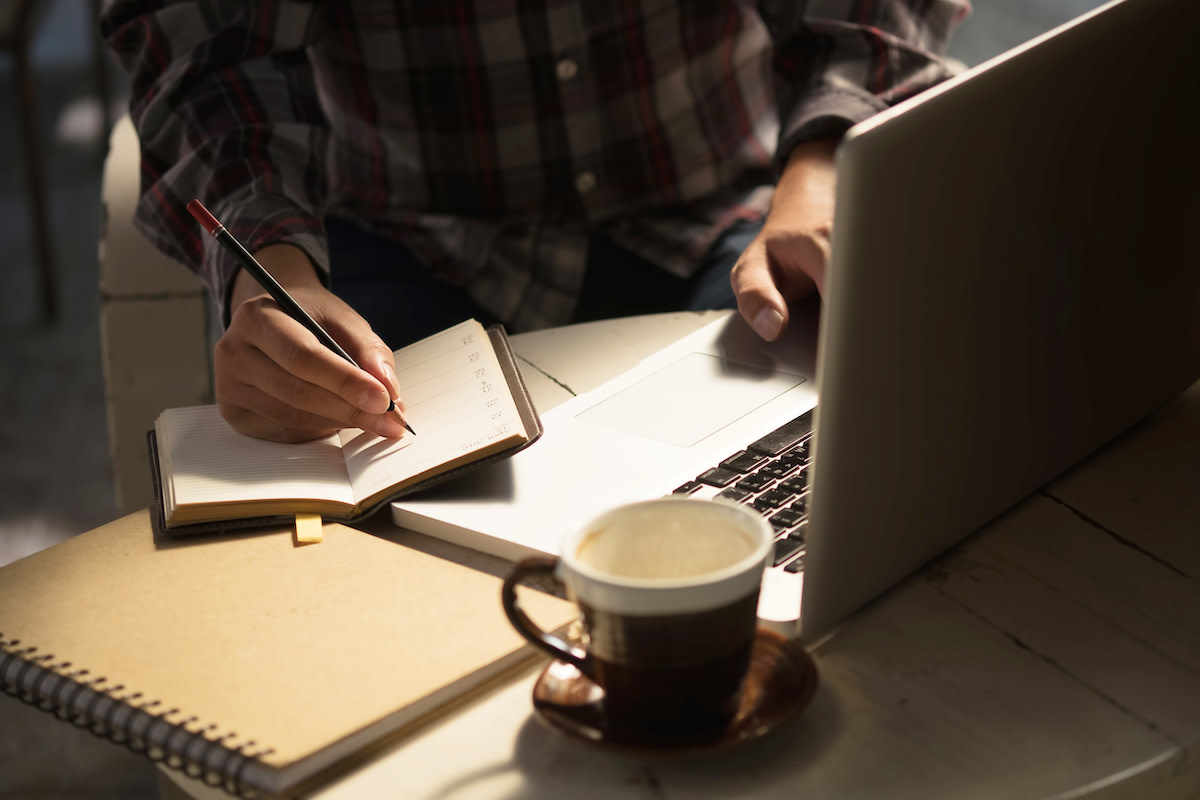 How to Use Antithesis in Your Writing: Definition and Examples of ...